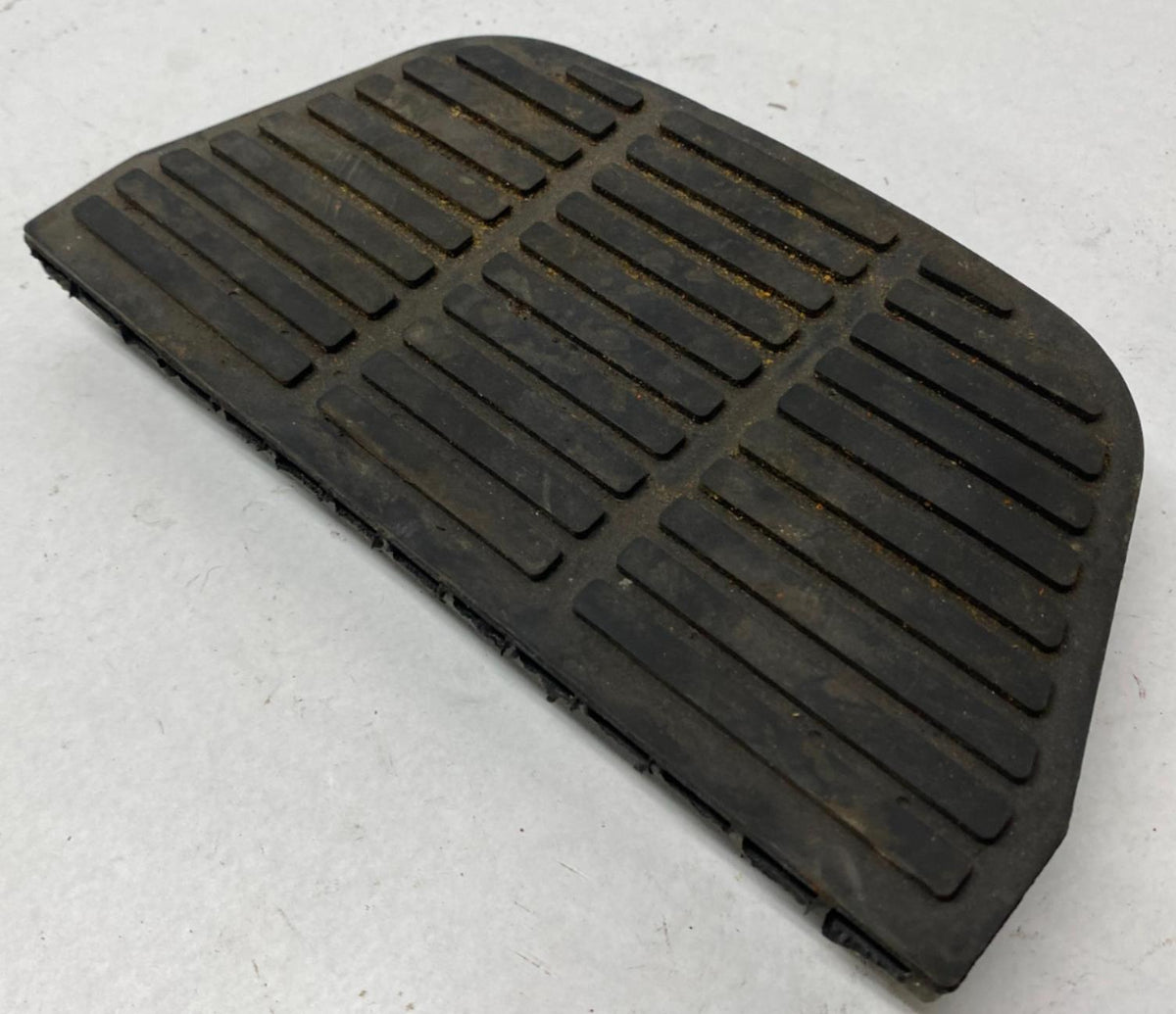 Harley Davidson Single Passenger Floorboard Rubber Insert Pad| Rusty ...