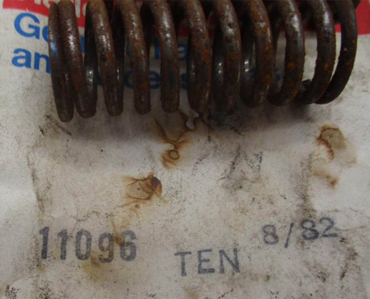 Set of 4 AMF Harley-Davidson Clutch Springs| Rusty Dusty Parts